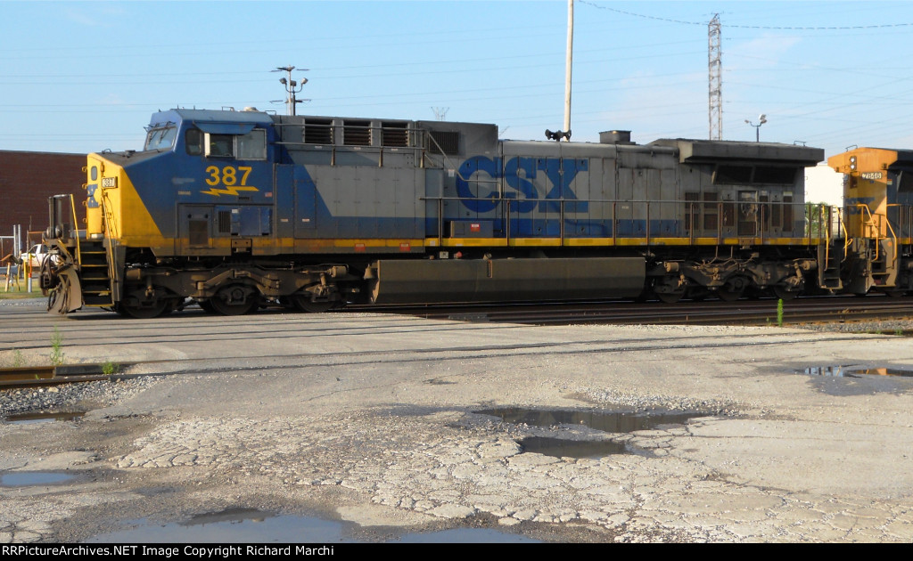 CSX 387